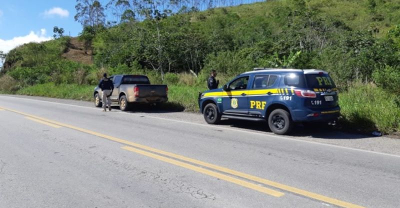 Prf Apreende Caminhonete Roubada Em Dezembro De 2019 AtlÂntica News